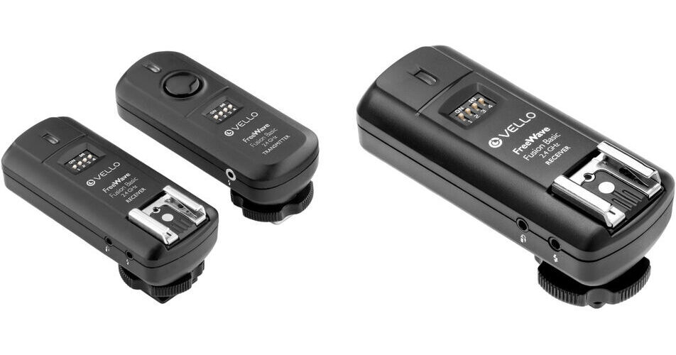 Vello FreeWave Fusion Basic Wireless Flash Trigger with Two