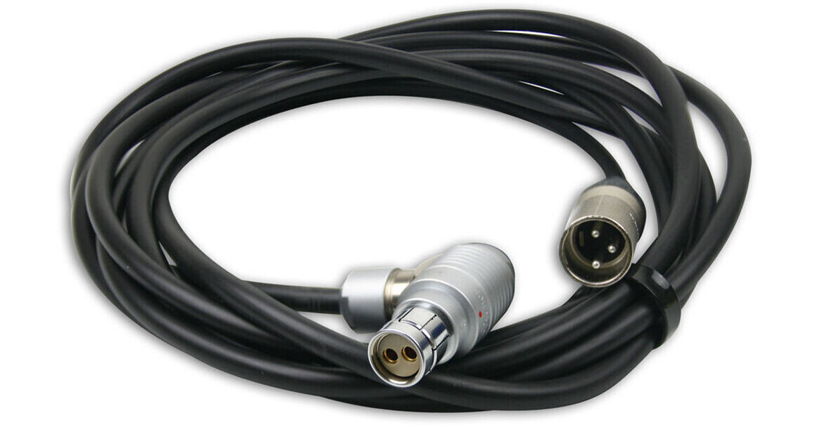 Hawk-Woods XLR 3-Pin Male to Fischer 2-Pin Right-Angle RP-CB3R