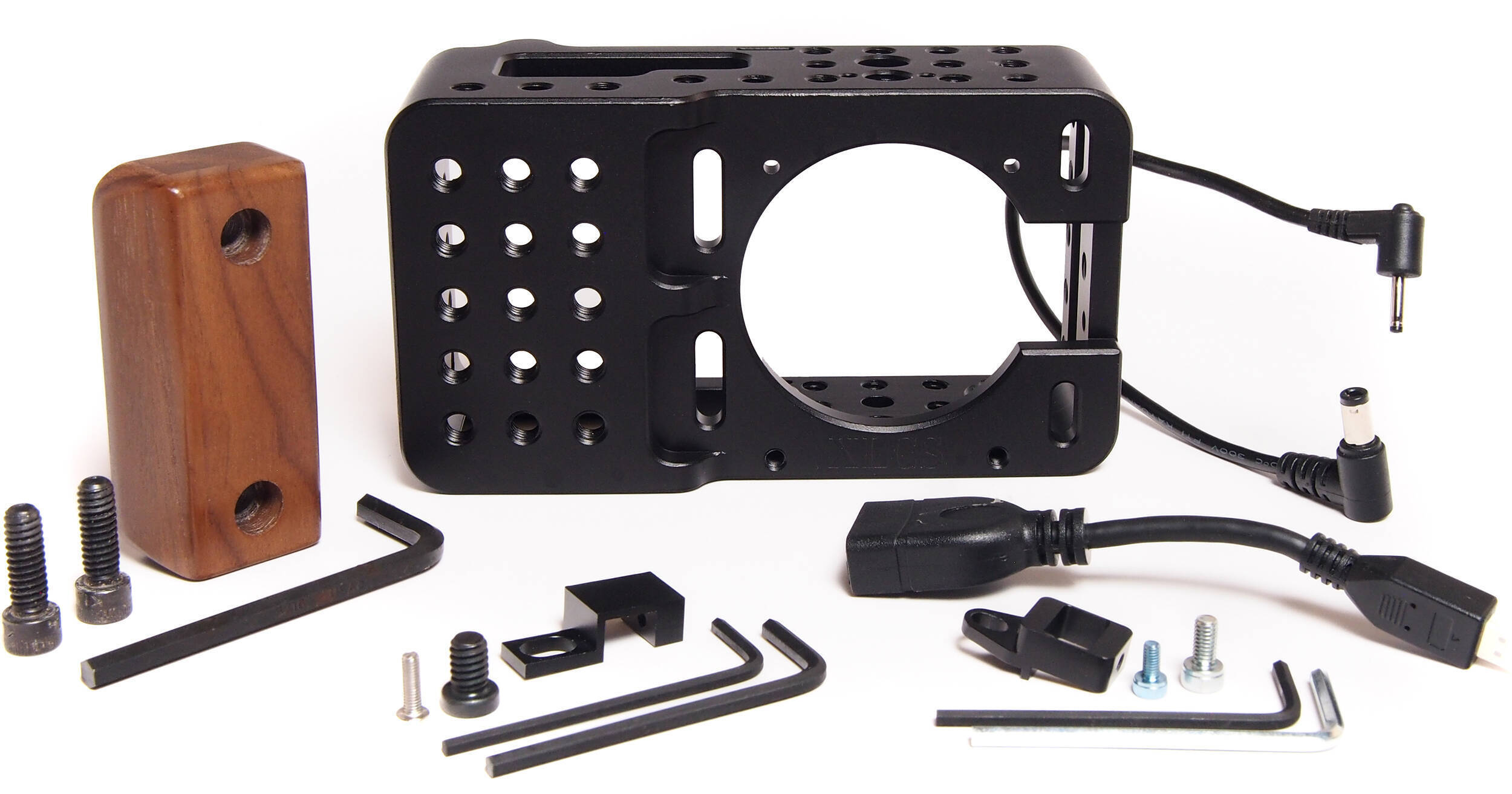 XLCS Designs BMPCC OG Cage, Wooden Handle, HDMI XLCS-OG-00100